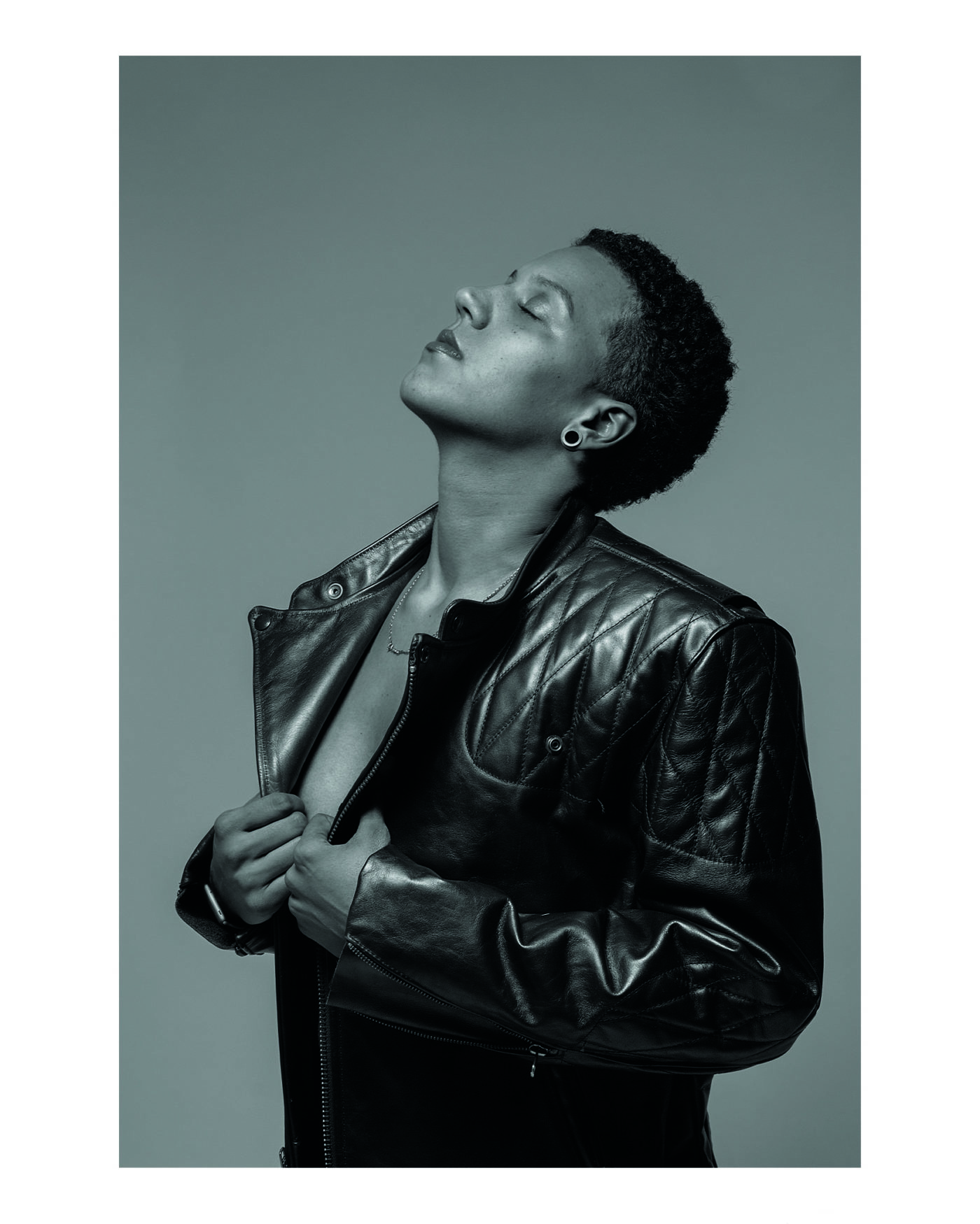 RYAN COIT – Mister B Wings