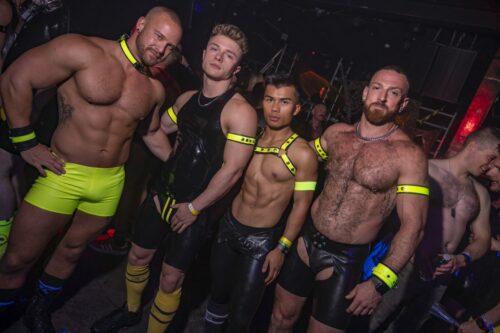 Mister B Wings – Your Fetish Specialist