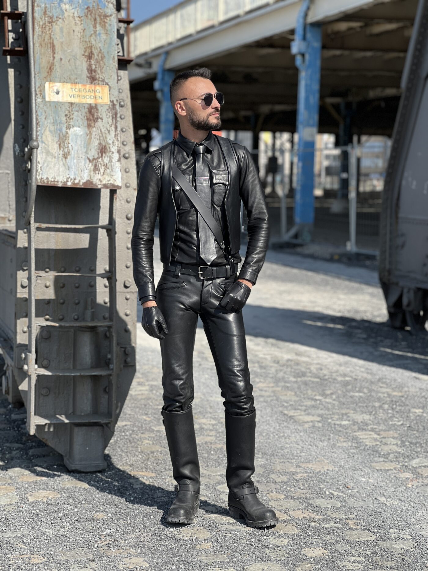 Interview with Gael Leung Chong International Mister Leather 2022 ...