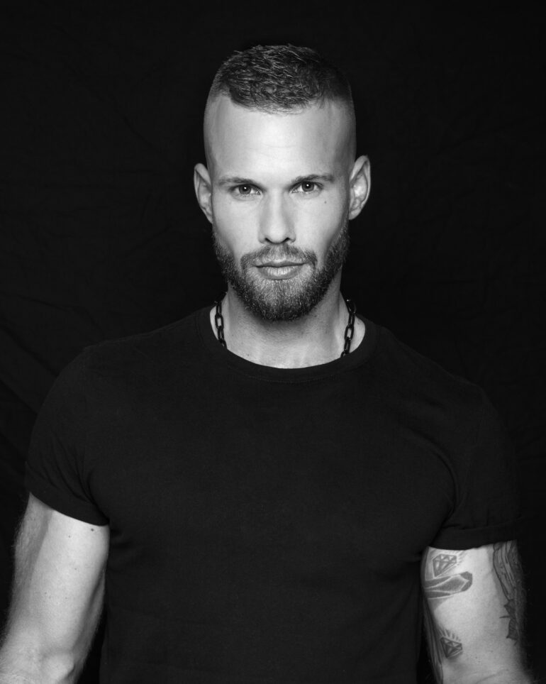 PECTOR – Mister B Wings