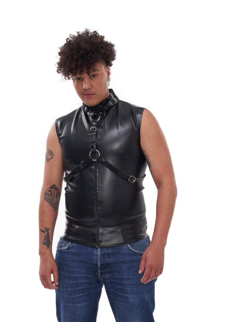 Meet the model: DJ HizzL – Mister B Wings