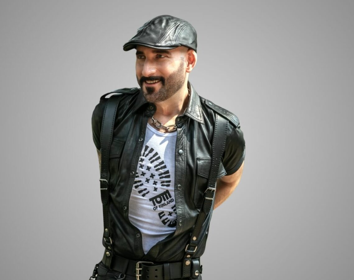 Mister B Wings – Your Fetish Specialist